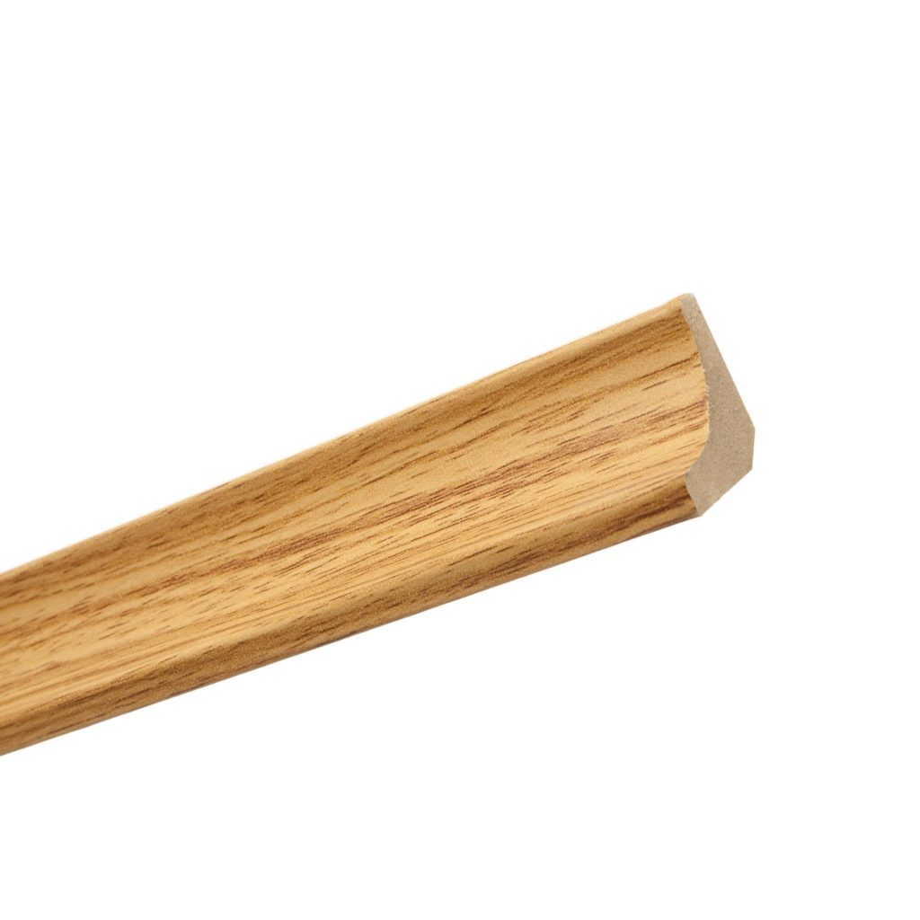 Trojan Jumbo Scotia Beading 20x20mm 2.4m White Oak | DS Supplies